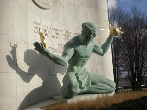 10 Most Famous American Statues and Sculptures - Artst