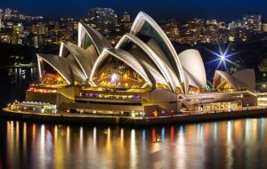 10 Most Famous Buildings in the World - Artst
