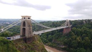 10 Most Famous Suspension Bridges - Artst
