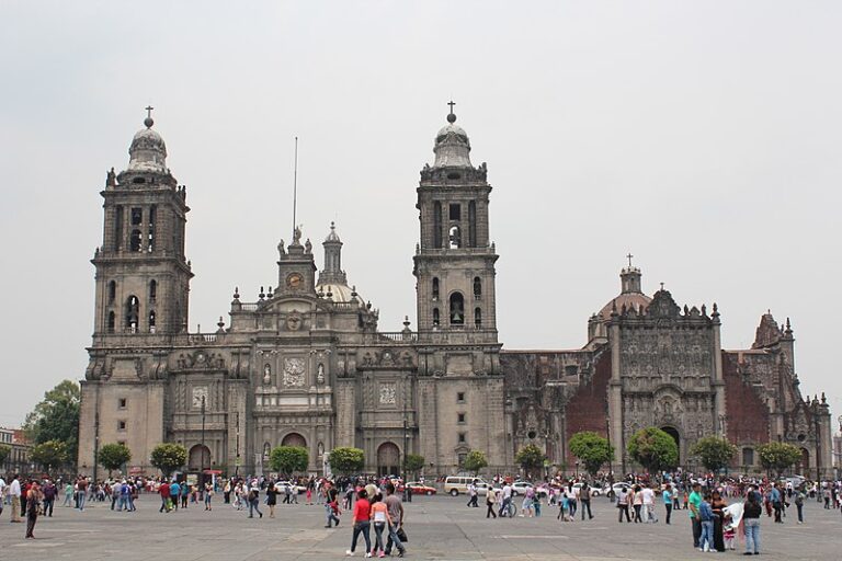 Buildings in Mexico - 10 Most Famous - Artst