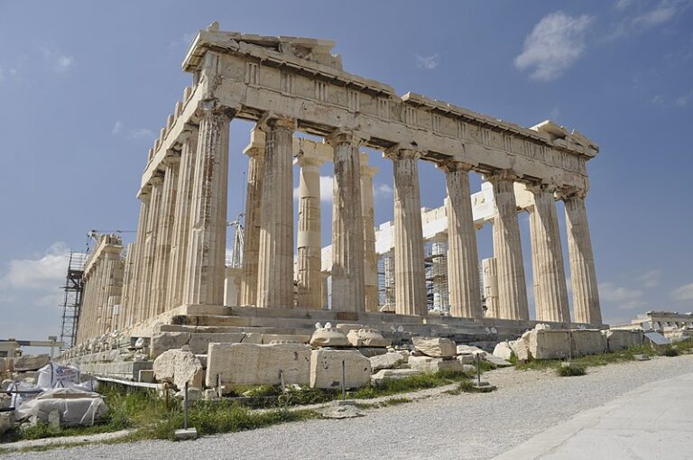 Buildings in Greece - 10 Most Famous - Artst