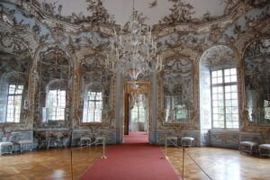 10 Most Famous Rococo Architectural Buildings - Artst